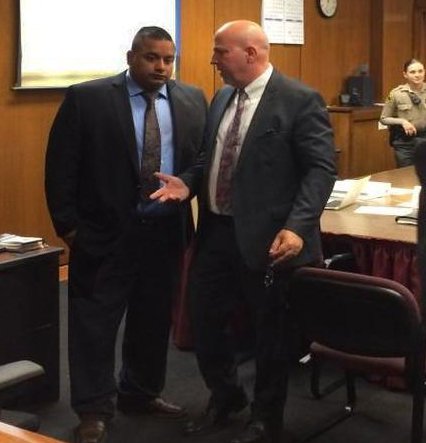 Fresno Criminal Defense Lawyer: 7 Reasons to Choose Mario DiSalvo